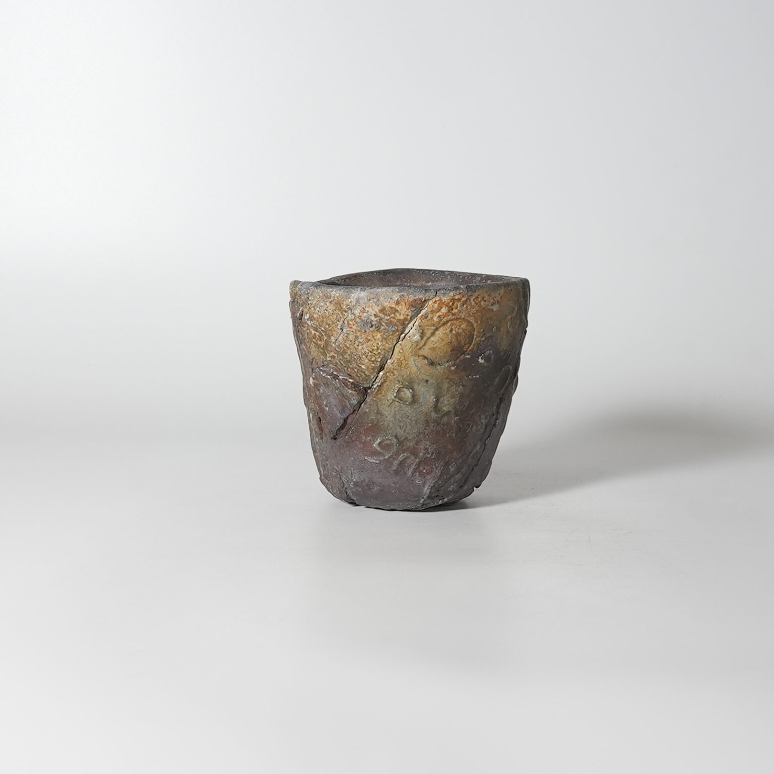 Gallery Sentou | We deliver Japanese traditional pottery to the world.